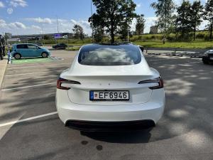 Balts Tesla Model 3 2024 Kauņa, ar dzinēja tilpumu 0.00 L un nobraukumu 69 tūkst. km par 32000 €, foto 7 vietnē AUTOMOTO.COM.LV