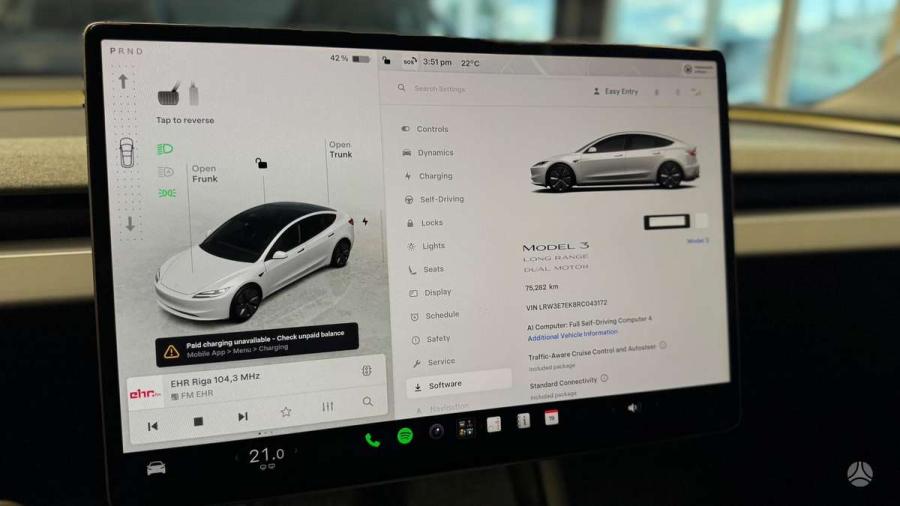 Balts Tesla Model 3 2024 Rīga, ar dzinēja tilpumu 0.00 L un nobraukumu 75 tūkst. km par 42000 €, foto 20 vietnē AUTOMOTO.COM.LV