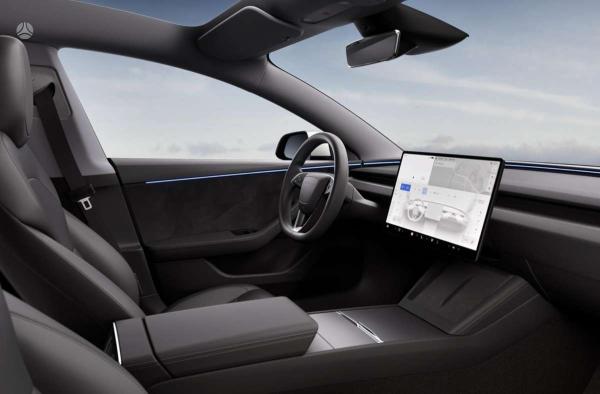 Tesla Model 3 2024 Viļņa vietnē Balts Tesla Model 3 2024 Viļņa, ar dzinēja tilpumu 0.00 L un nobraukumu 45 tūkst. km par 41490 €, foto 5 vietnē AUTOMOTO.COM.LV
