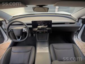 Balts Tesla Model 3 2024 Jelgava, ar dzinēja tilpumu 0.00 L un nobraukumu 64 tūkst. km par 34000 €, foto 9 vietnē AUTOMOTO.COM.LV