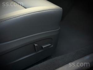 Balts Tesla Model 3 2024 Jelgava, ar dzinēja tilpumu 0.00 L un nobraukumu 64 tūkst. km par 34000 €, foto 13 vietnē AUTOMOTO.COM.LV