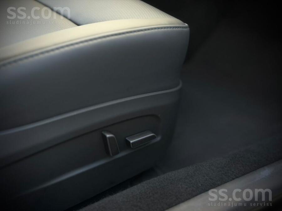 Balts Tesla Model 3 2024 Jelgava, ar dzinēja tilpumu 0.00 L un nobraukumu 64 tūkst. km par 34000 €, foto 13 vietnē AUTOMOTO.COM.LV