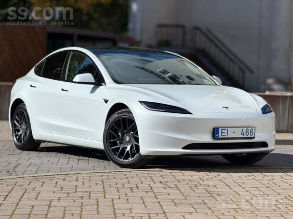 Тесла Модель 3 2024 в Елгава на AUTOMOTO.COM.LV Белый Тесла Модель 3 2024 в Елгава, объемом двигателя 0.00 л и пробегом 64 тыс. км за 34000 €, фото 3 на AUTOMOTO.COM.LV