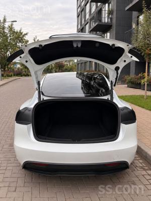 Balts Tesla Model 3 2024 Rīga, ar dzinēja tilpumu 0.00 L un nobraukumu 79 tūkst. km par 32500 €, foto 12 vietnē AUTOMOTO.COM.LV