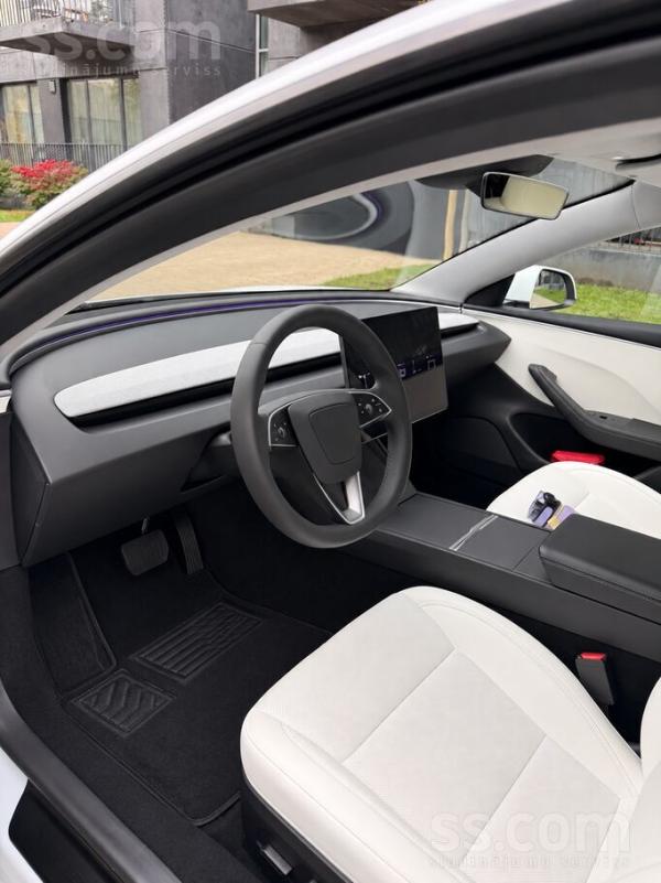Balts Tesla Model 3 2024 Rīga, ar dzinēja tilpumu 0.00 L un nobraukumu 79 tūkst. km par 32500 €, foto 6 vietnē AUTOMOTO.COM.LV