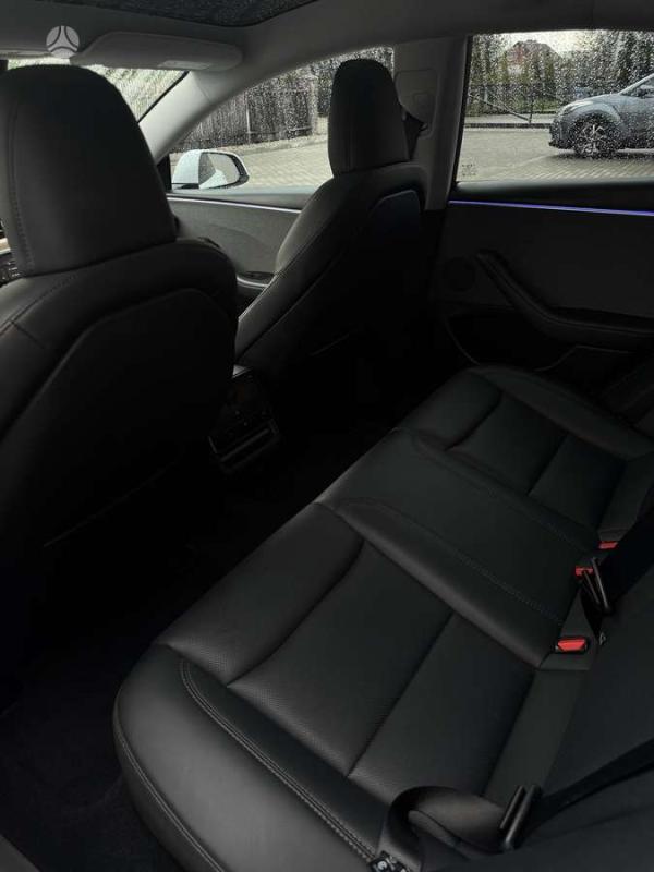 Balts Tesla Model 3 2024 Kauņa, ar dzinēja tilpumu 0.00 L un nobraukumu 72 tūkst. km par 29800 €, foto 10 vietnē AUTOMOTO.COM.LV