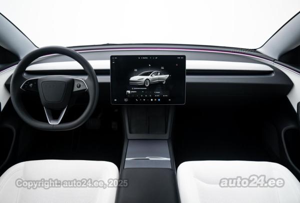 Balts Tesla Model 3 2025 Tallina, ar dzinēja tilpumu 0.00 L un nobraukumu 18 tūkst. km par 37999 €, foto 11 vietnē AUTOMOTO.COM.LV