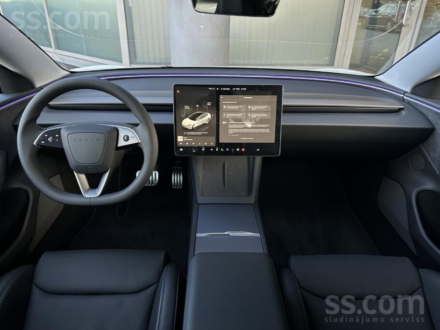Balts Tesla Model 3 2025 Rīga, ar dzinēja tilpumu 0.00 L un nobraukumu 10 tūkst. km par 66720 €, foto 8 vietnē AUTOMOTO.COM.LV