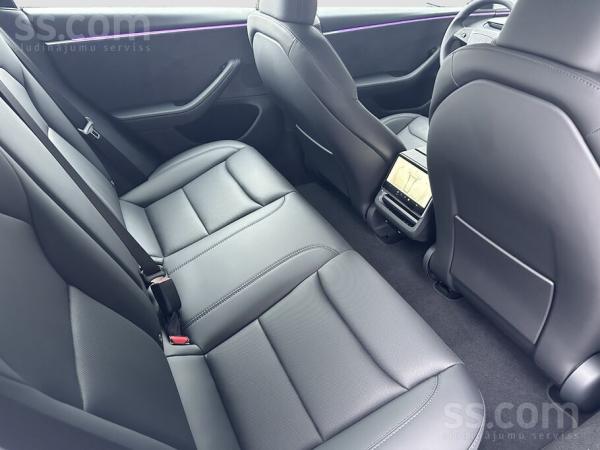 Balts Tesla Model 3 2026 Rīga, ar dzinēja tilpumu 0.00 L un nobraukumu 10 tūkst. km par 59640 €, foto 9 vietnē AUTOMOTO.COM.LV