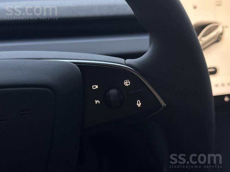 Balts Tesla Model 3 2026 Rīga, ar dzinēja tilpumu 0.00 L un nobraukumu 10 tūkst. km par 59640 €, foto 12 vietnē AUTOMOTO.COM.LV