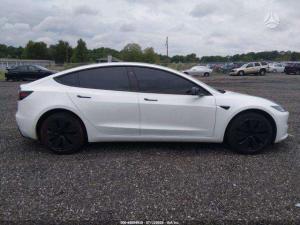 Balts Tesla Model 3 2026 Klaipėda, ar dzinēja tilpumu 0.00 L un nobraukumu 19 tūkst. km par 11200 €, foto 8 vietnē AUTOMOTO.COM.LV