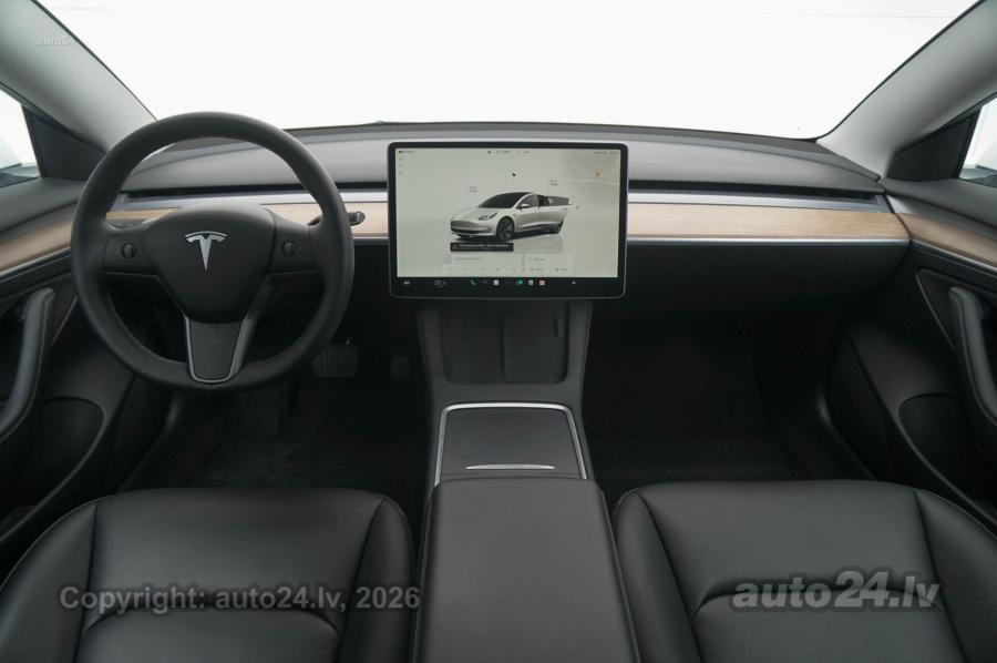 Белый Тесла Модель 3 2022 в Таллин, объемом двигателя 0.00 л и пробегом 70 тыс. км за 33990 €, фото 8 на AUTOMOTO.COM.LV