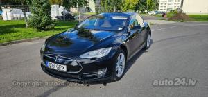 Melns Tesla Model S 2013 Narva, ar dzinēja tilpumu 0.00 L un nobraukumu 174 tūkst. km par 12990 €, foto  vietnē AUTOMOTO.COM.LV