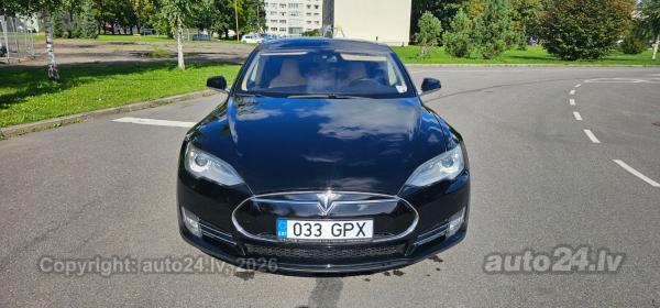 Melns Tesla Model S 2013 Narva, ar dzinēja tilpumu 0.00 L un nobraukumu 174 tūkst. km par 12990 €, foto 4 vietnē AUTOMOTO.COM.LV