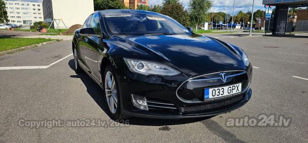 Melns Tesla Model S 2013 Narva, ar dzinēja tilpumu 0.00 L un nobraukumu 174 tūkst. km par 12990 €, foto 5 vietnē AUTOMOTO.COM.LV