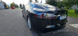 Melns Tesla Model S 2013 Narva, ar dzinēja tilpumu 0.00 L un nobraukumu 174 tūkst. km par 12990 €, foto 7 vietnē AUTOMOTO.COM.LV