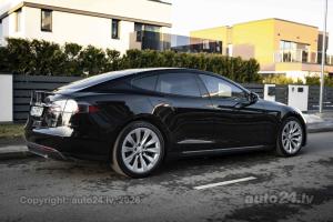 Black Tesla Model S 2015 in Tallinn, with an engine capacity of 0.00 L and mileage of 170 thousand km for 16990 €, photo 6 on AUTOMOTO.COM.LV