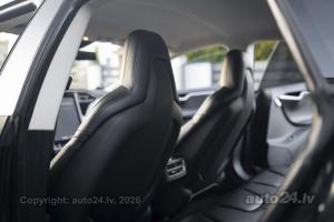 Black Tesla Model S 2015 in Tallinn, with an engine capacity of 0.00 L and mileage of 170 thousand km for 16990 €, photo 13 on AUTOMOTO.COM.LV