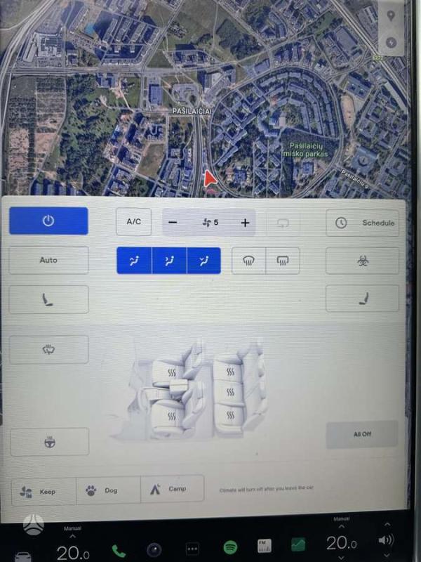 Black Tesla Model S 2016 in Vilnius, with an engine capacity of 0.00 L and mileage of 259 thousand km for 16500 €, photo 10 on AUTOMOTO.COM.LV