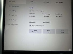 Черный Тесла Модель С 2016 в Вильнюс, объемом двигателя 0.00 л и пробегом 259 тыс. км за 16500 €, фото 12 на AUTOMOTO.COM.LV