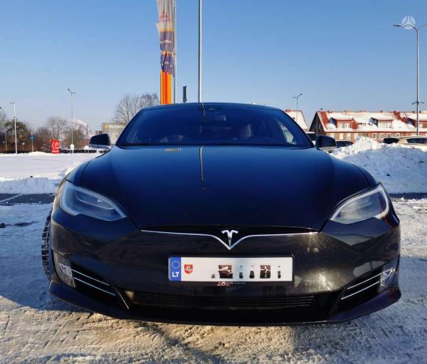 Melns Tesla Model S 2016 Kauņa, ar dzinēja tilpumu 0.00 L un nobraukumu 182 tūkst. km par 16849 €, foto 1 vietnē AUTOMOTO.COM.LV