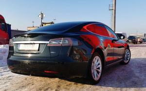 Melns Tesla Model S 2016 Kauņa, ar dzinēja tilpumu 0.00 L un nobraukumu 182 tūkst. km par 16849 €, foto 4 vietnē AUTOMOTO.COM.LV