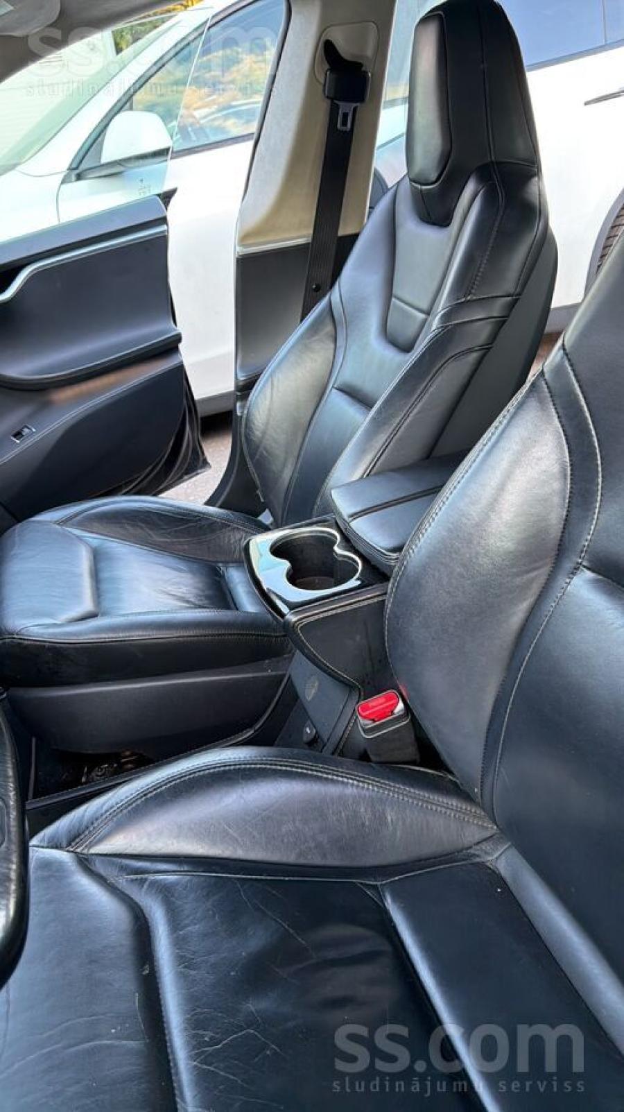 Melns Tesla Model S 2016 Rīga, ar dzinēja tilpumu 0.00 L un nobraukumu 16 tūkst. km par 15777 €, foto 13 vietnē AUTOMOTO.COM.LV