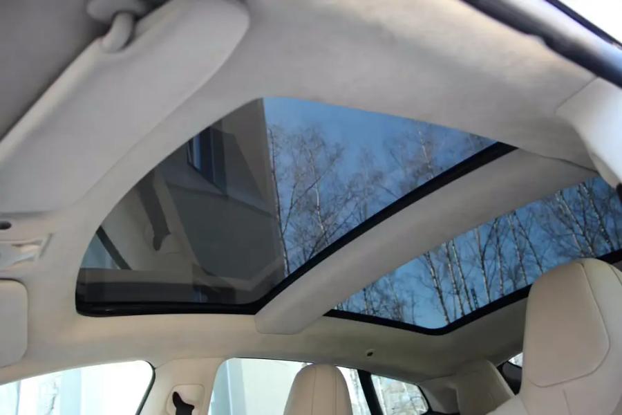Melns Tesla Model S 2016 Mārupe, ar dzinēja tilpumu 7.00 L un nobraukumu 130 tūkst. km par 18450 €, foto 12 vietnē AUTOMOTO.COM.LV
