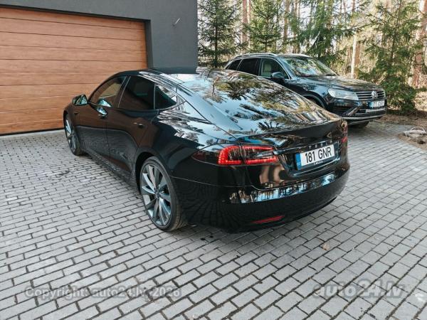 Melns Tesla Model S 2017 Tartu, ar dzinēja tilpumu 0.00 L un nobraukumu 150 tūkst. km par 23990 €, foto 3 vietnē AUTOMOTO.COM.LV