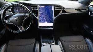Black Tesla Model S 2017 in Riga, with an engine capacity of 0.00 L and mileage of 147 thousand km for 17200 €, photo 12 on AUTOMOTO.COM.LV