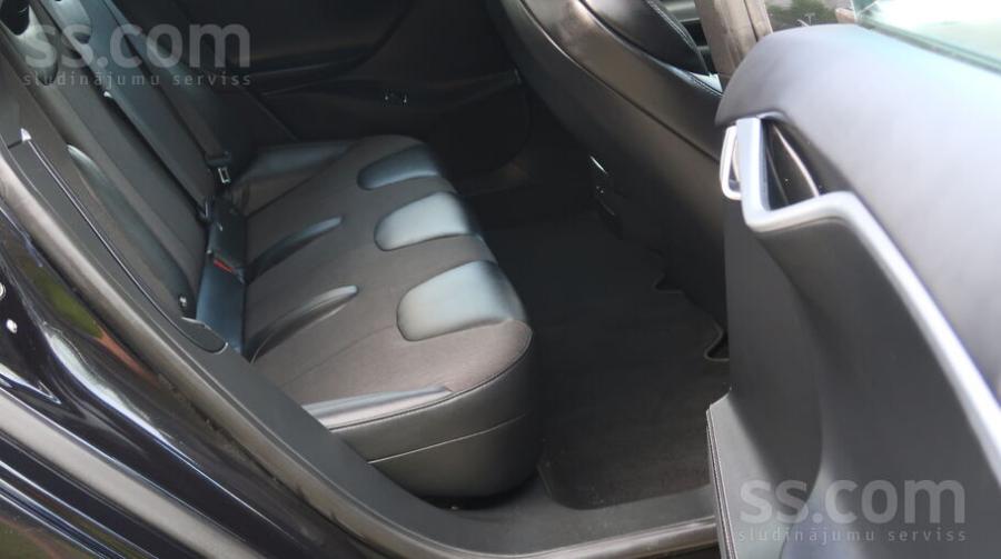 Black Tesla Model S 2017 in Riga, with an engine capacity of 0.00 L and mileage of 147 thousand km for 17200 €, photo 16 on AUTOMOTO.COM.LV