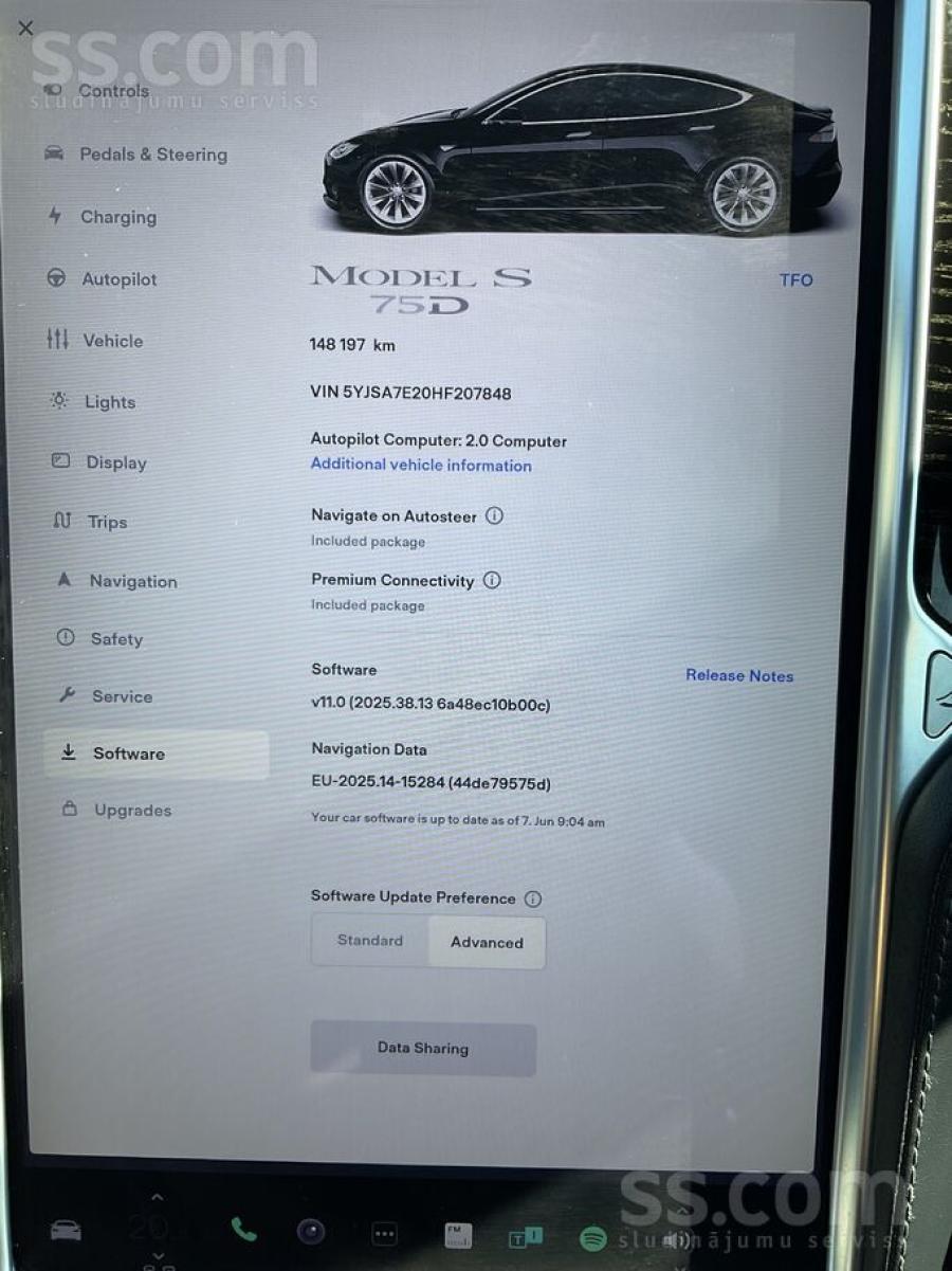 Black Tesla Model S 2017 in Riga, with an engine capacity of 0.00 L and mileage of 147 thousand km for 17200 €, photo 17 on AUTOMOTO.COM.LV