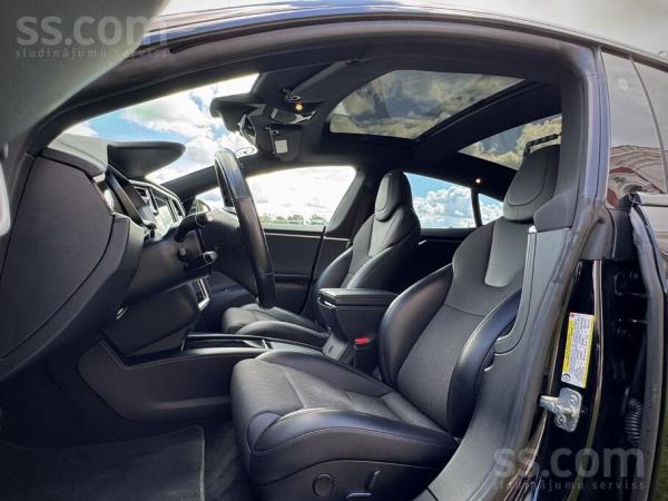 Melns Tesla Model S 2017 Jelgava, ar dzinēja tilpumu 0.00 L un nobraukumu 0 tūkst. km par 21750 €, foto 9 vietnē AUTOMOTO.COM.LV