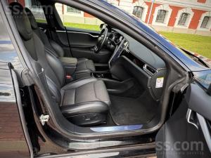 Melns Tesla Model S 2017 Jelgava, ar dzinēja tilpumu 0.00 L un nobraukumu 0 tūkst. km par 21750 €, foto 11 vietnē AUTOMOTO.COM.LV