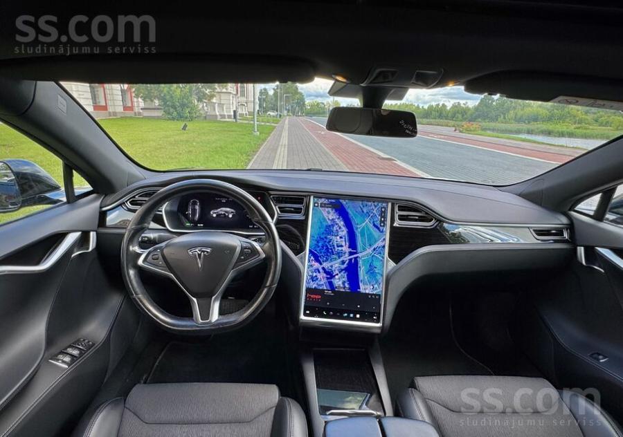 Melns Tesla Model S 2017 Jelgava, ar dzinēja tilpumu 0.00 L un nobraukumu 0 tūkst. km par 21750 €, foto 13 vietnē AUTOMOTO.COM.LV