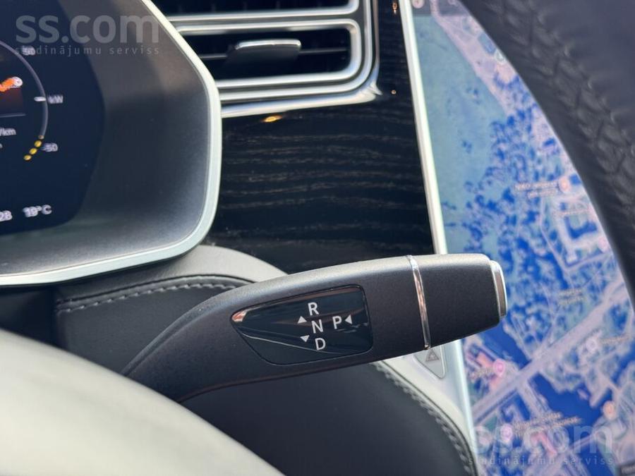Melns Tesla Model S 2017 Jelgava, ar dzinēja tilpumu 0.00 L un nobraukumu 0 tūkst. km par 21750 €, foto 19 vietnē AUTOMOTO.COM.LV