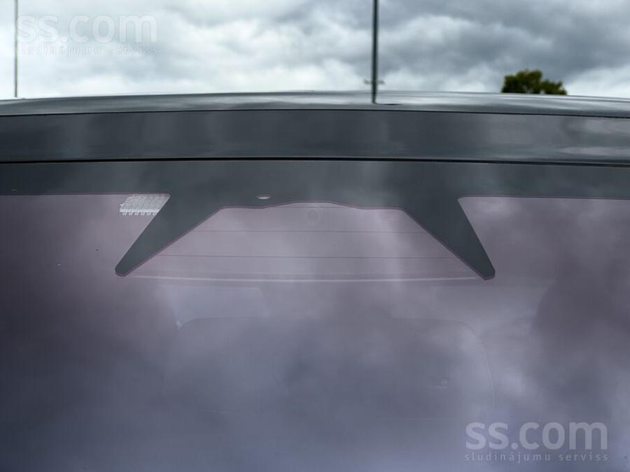 Melns Tesla Model S 2017 Jelgava, ar dzinēja tilpumu 0.00 L un nobraukumu 0 tūkst. km par 21750 €, foto 30 vietnē AUTOMOTO.COM.LV