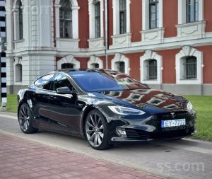 Melns Tesla Model S 2017 Jelgava, ar dzinēja tilpumu 0.00 L un nobraukumu 0 tūkst. km par 21750 €, foto 31 vietnē AUTOMOTO.COM.LV