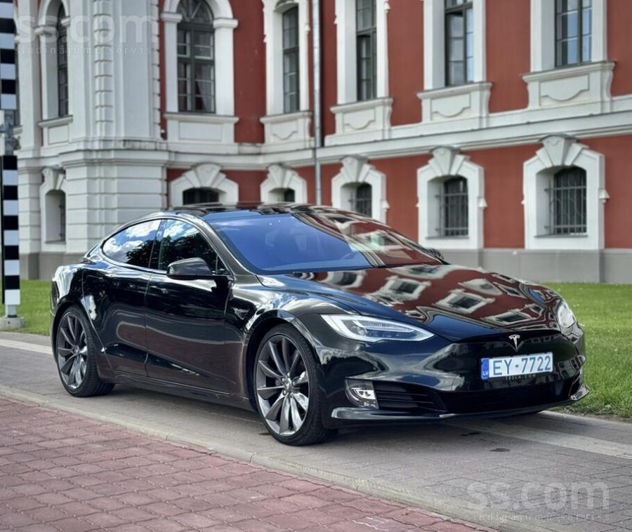 Melns Tesla Model S 2017 Jelgava, ar dzinēja tilpumu 0.00 L un nobraukumu 0 tūkst. km par 21750 €, foto 31 vietnē AUTOMOTO.COM.LV