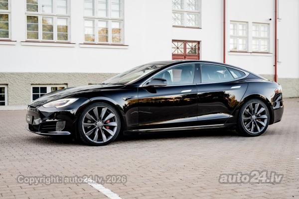 Melns Tesla Model S 2017 Pērnava, ar dzinēja tilpumu 0.00 L un nobraukumu 212 tūkst. km par 19990 €, foto 3 vietnē AUTOMOTO.COM.LV