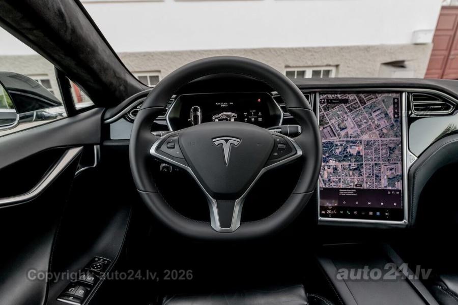 Melns Tesla Model S 2017 Pērnava, ar dzinēja tilpumu 0.00 L un nobraukumu 212 tūkst. km par 19990 €, foto 14 vietnē AUTOMOTO.COM.LV