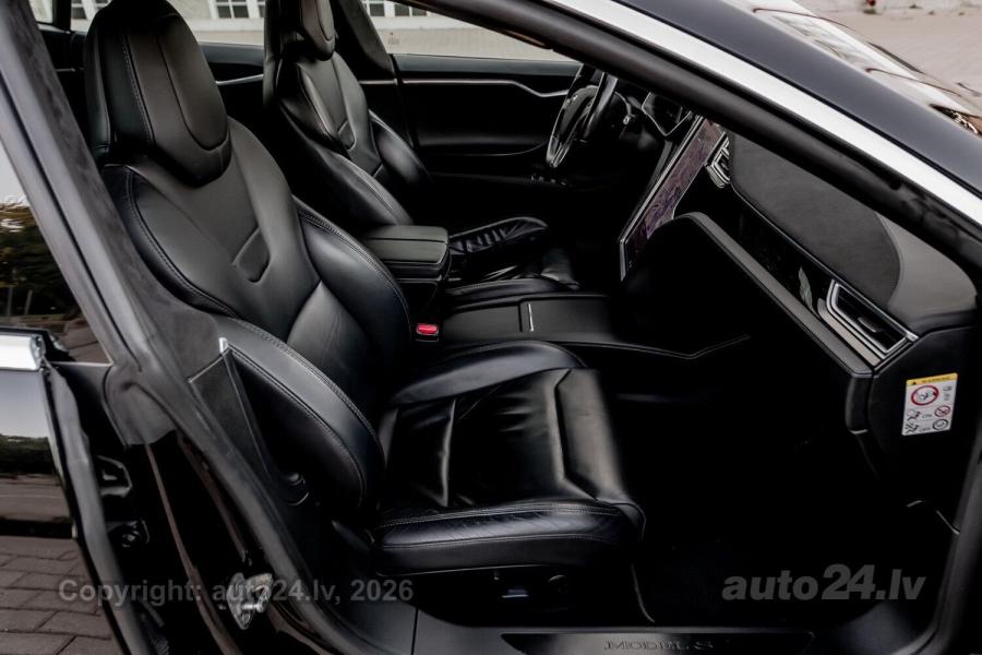 Melns Tesla Model S 2017 Pērnava, ar dzinēja tilpumu 0.00 L un nobraukumu 212 tūkst. km par 19990 €, foto 15 vietnē AUTOMOTO.COM.LV