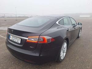 Melns Tesla Model S 2018 Marijampole, ar dzinēja tilpumu 0.00 L un nobraukumu 141 tūkst. km par 22869 €, foto 6 vietnē AUTOMOTO.COM.LV