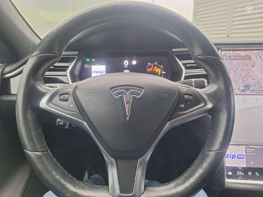 Melns Tesla Model S 2018 Marijampole, ar dzinēja tilpumu 0.00 L un nobraukumu 141 tūkst. km par 22869 €, foto 12 vietnē AUTOMOTO.COM.LV
