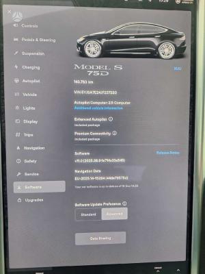 Melns Tesla Model S 2018 Marijampole, ar dzinēja tilpumu 0.00 L un nobraukumu 141 tūkst. km par 22869 €, foto 24 vietnē AUTOMOTO.COM.LV