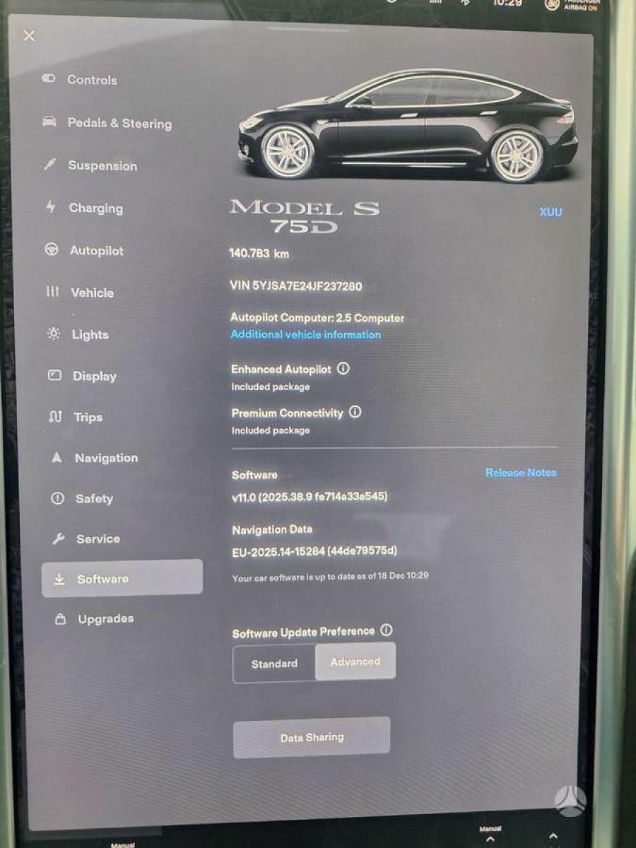 Черный Тесла Модель С 2018 в Вильнюс, объемом двигателя 0.00 л и пробегом 141 тыс. км за 21768 €, фото 13 на AUTOMOTO.COM.LV