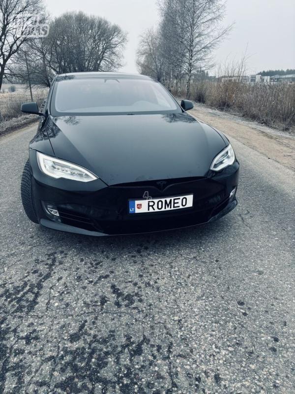 Melns Tesla Model S 2018 Panevēža, ar dzinēja tilpumu 0.00 L un nobraukumu 169 tūkst. km par 22500 €, foto 5 vietnē AUTOMOTO.COM.LV