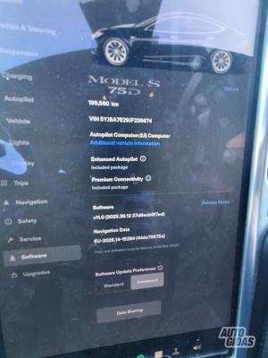 Black Tesla Model S 2018 in Vilnius, with an engine capacity of 0.00 L and mileage of 200 thousand km for 19500 €, photo 11 on AUTOMOTO.COM.LV