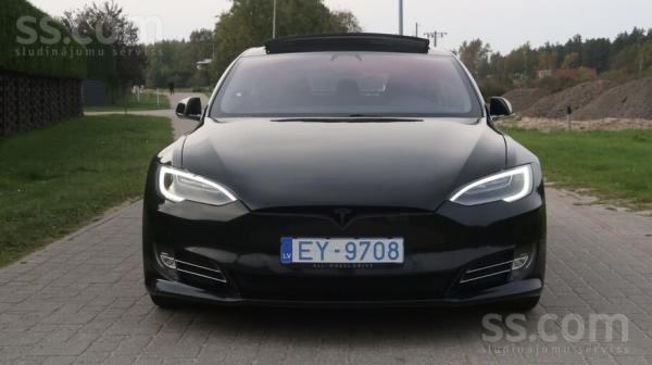 Melns Tesla Model S 2018 Rīga, ar dzinēja tilpumu 0.00 L un nobraukumu 213 tūkst. km par 20150 €, foto 8 vietnē AUTOMOTO.COM.LV