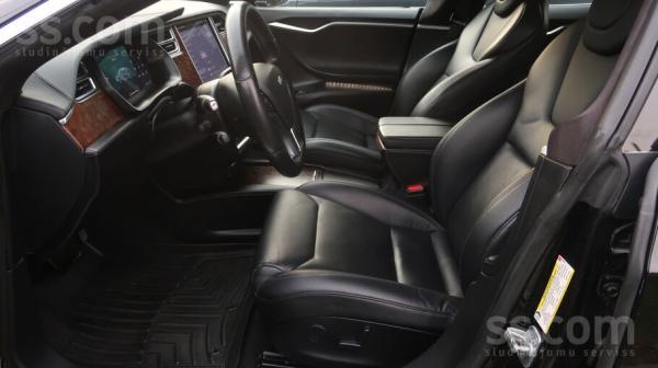 Melns Tesla Model S 2018 Rīga, ar dzinēja tilpumu 0.00 L un nobraukumu 213 tūkst. km par 20150 €, foto 9 vietnē AUTOMOTO.COM.LV
